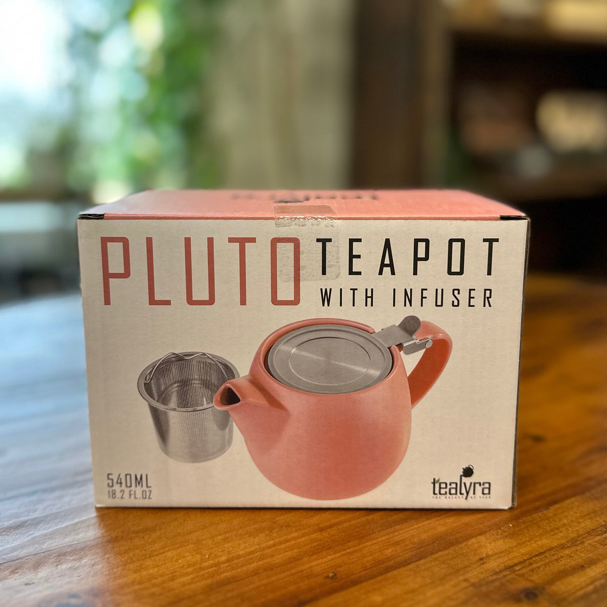 Pluto 18oz Porcelain Teapot – Nashville Tea Co